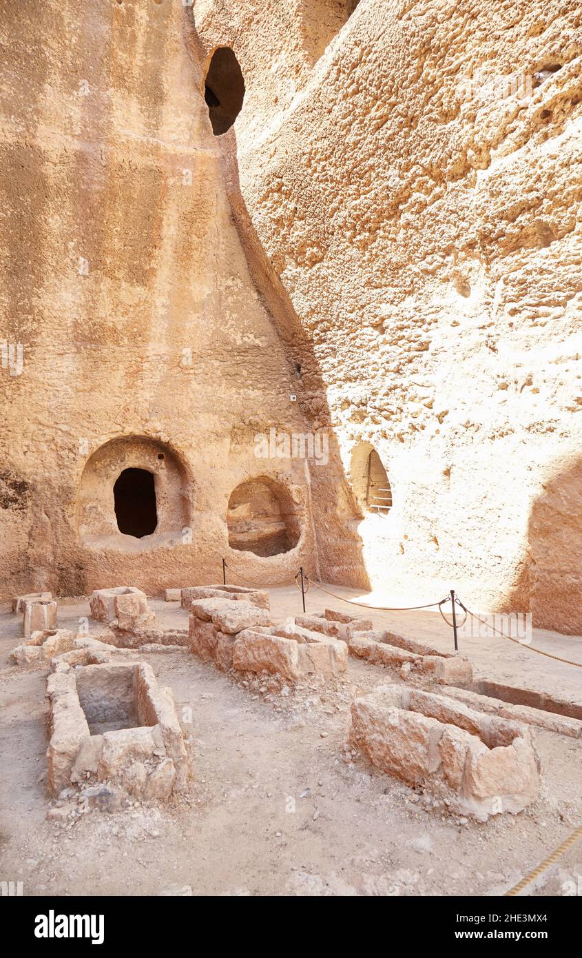 The rock-cut tombs of Dara Ancient City’s necropolis Stock Photo - Alamy