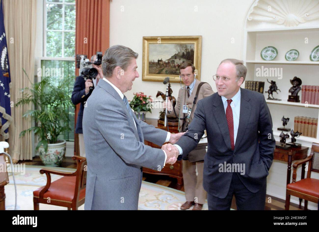 Ronald Reagan and Dick Cheney Stock Photo - Alamy