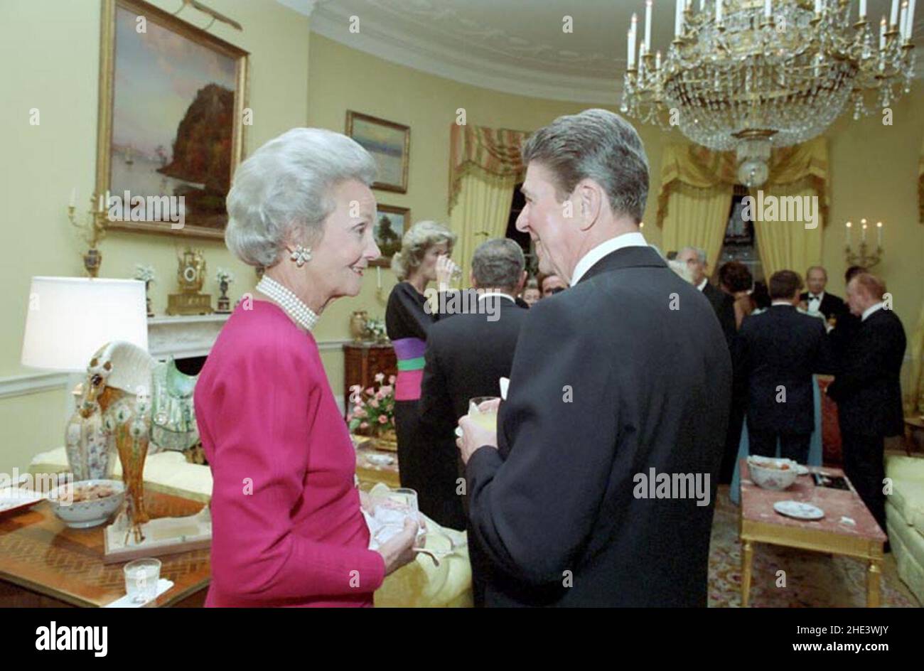 Katherine graham hi-res stock photography and images - Alamy