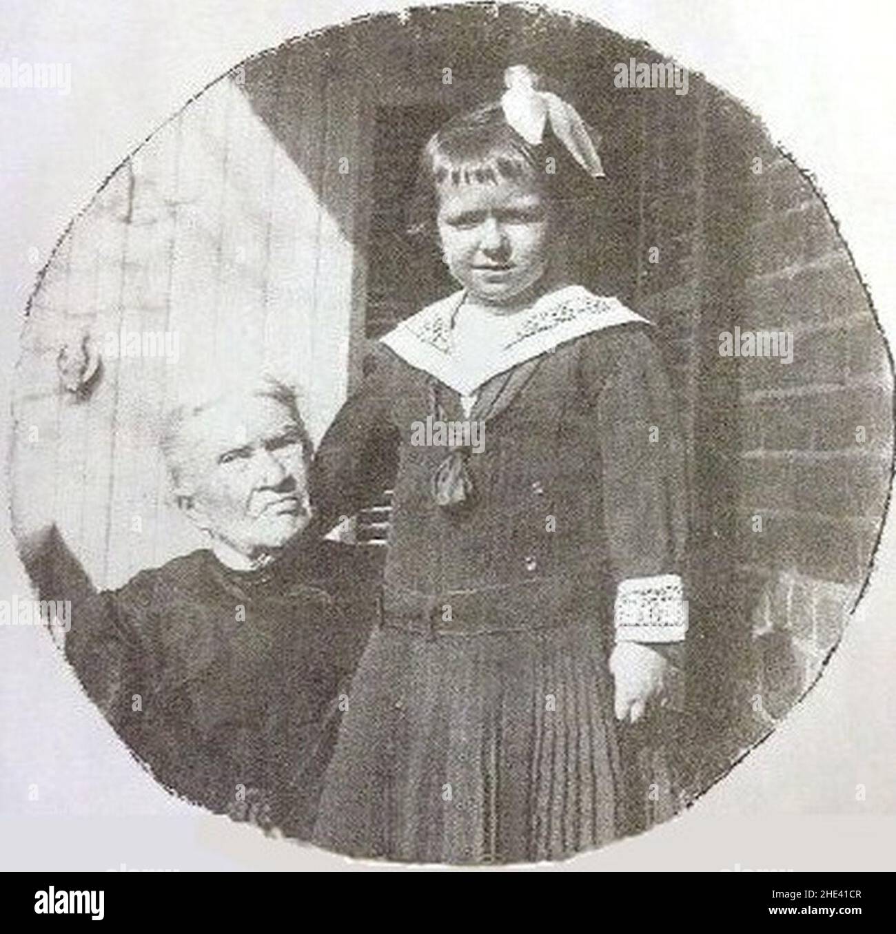 Rose Phillips avec sa petite-fille Therese vers 1915 Stock Photo - Alamy