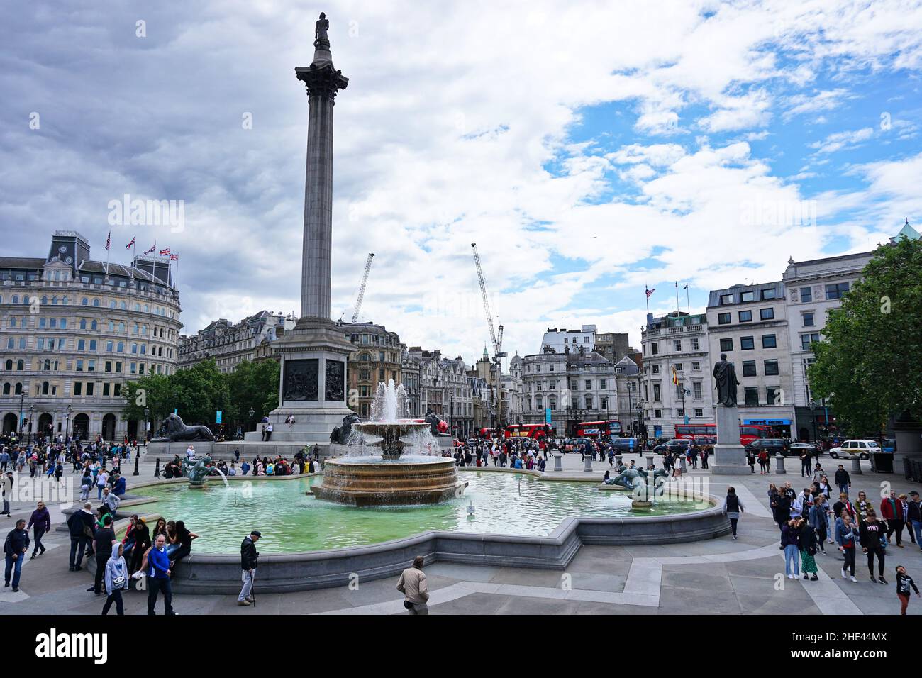Nelsons column tower hi-res stock photography and images - Alamy