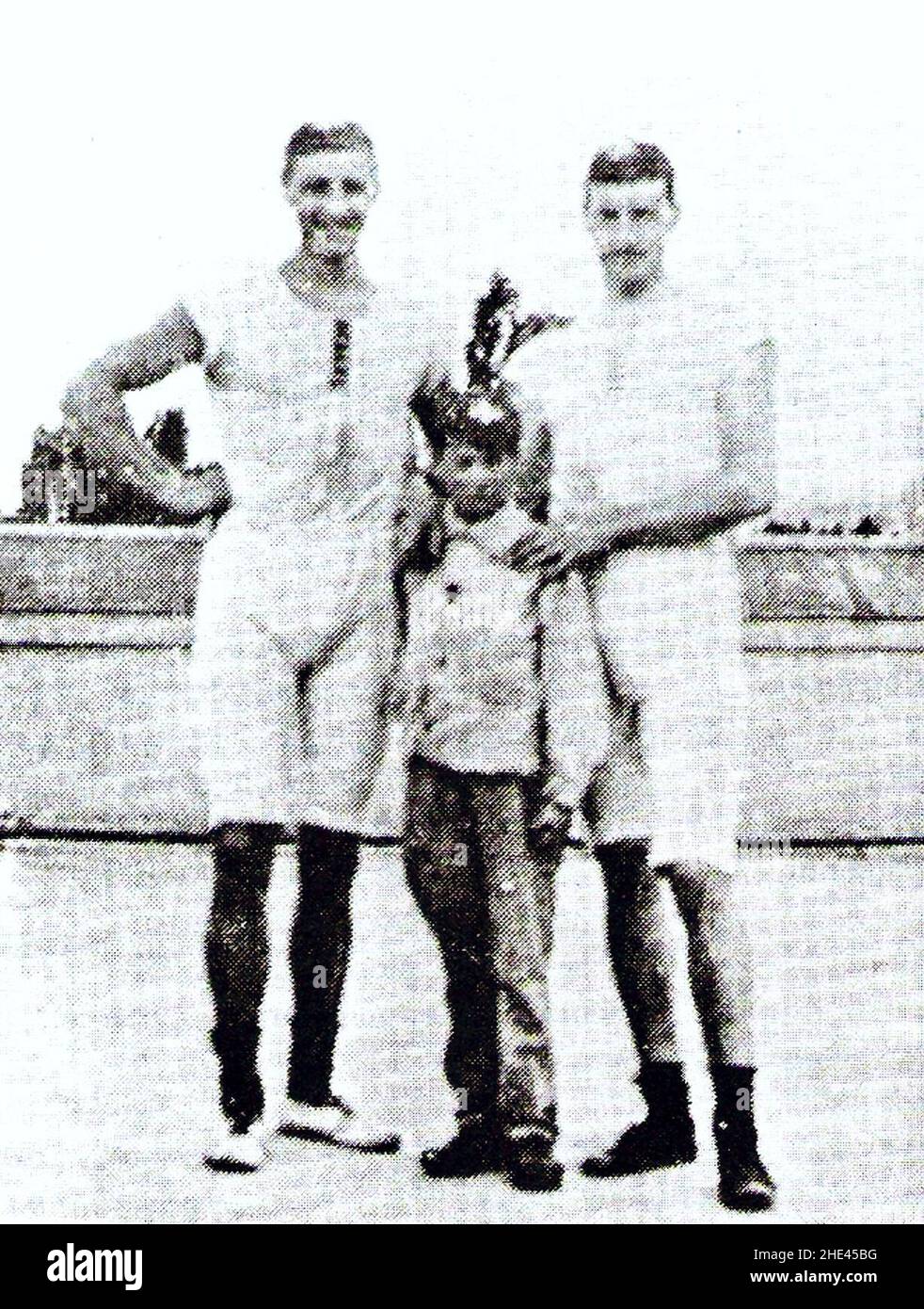Rowing coxed pair 1900 Stock Photo - Alamy