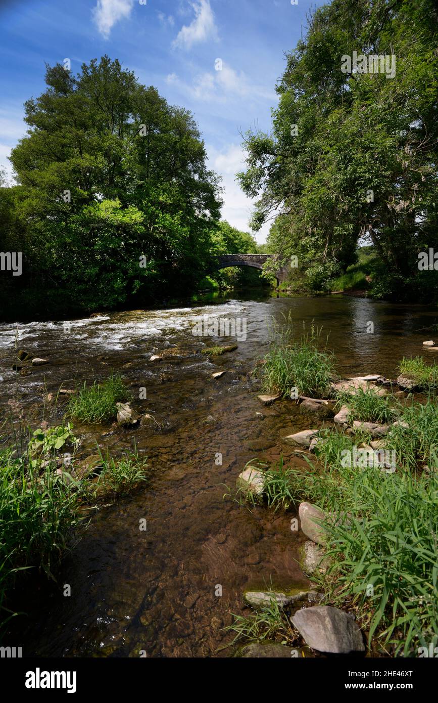 The Tregate Bridge crosses the River Monnow upstream of Monmouth Stock ...