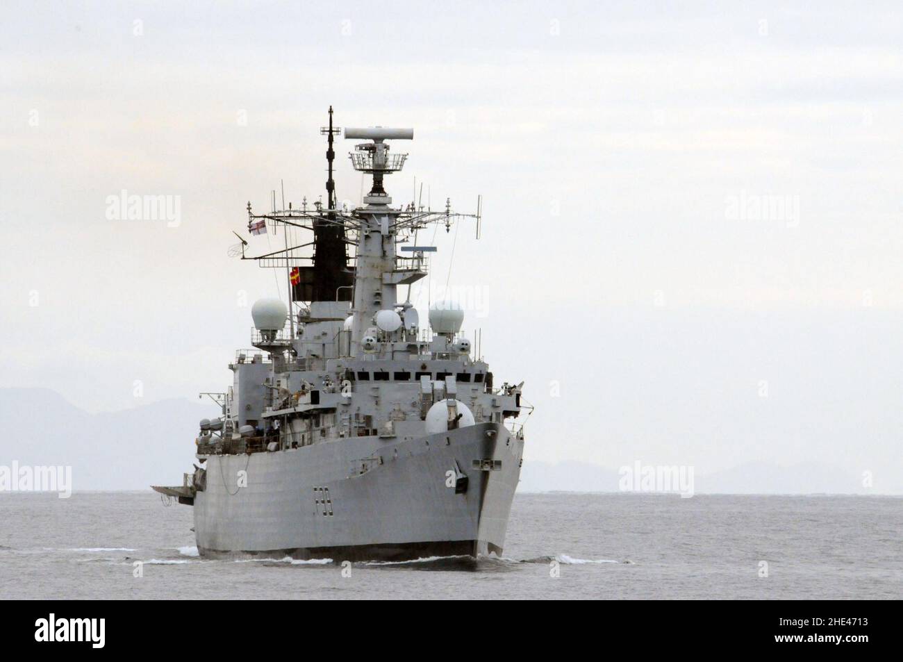 Royal Navy frigate HMS Cornwall (F99 Stock Photo - Alamy