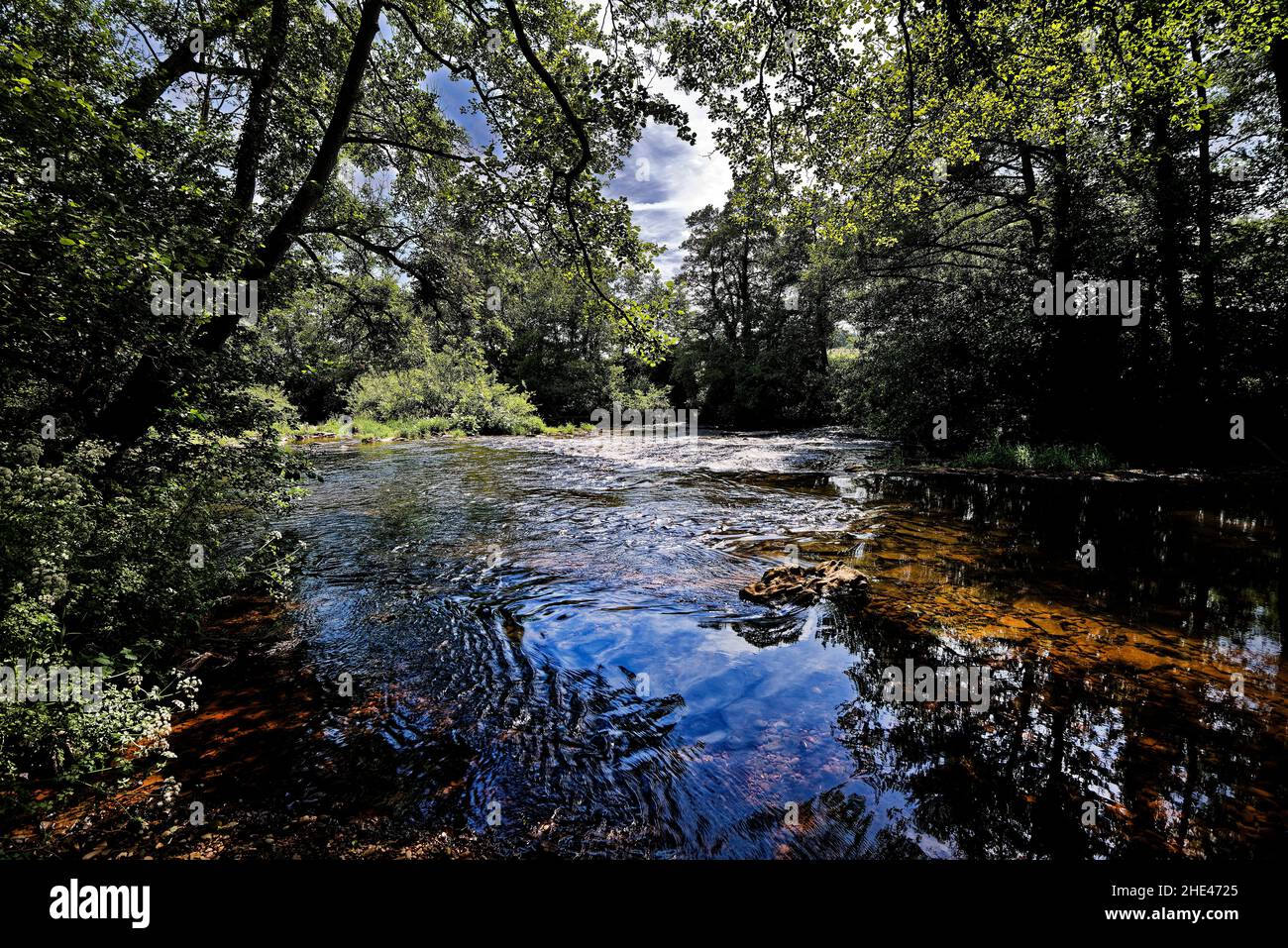 The Tregate Bridge crosses the River Monnow upstream of Monmouth Stock ...