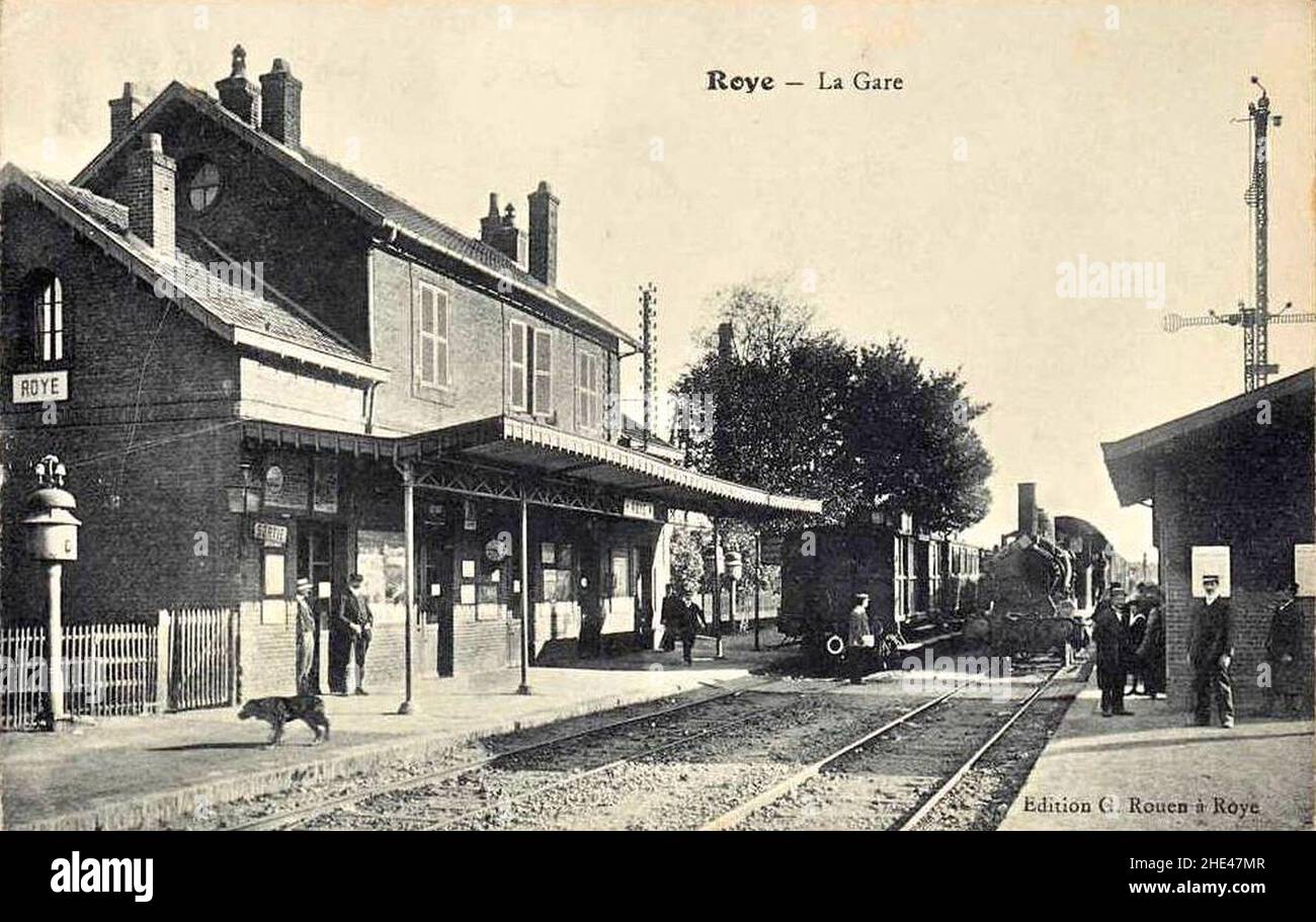 Roye (80), l'ancienne gare 3 Stock Photo - Alamy