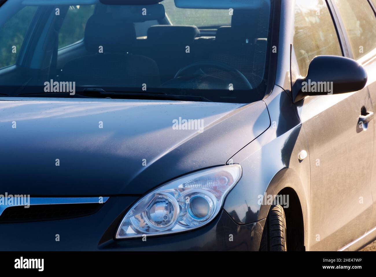Car outdoor hi-res stock photography and images - Alamy