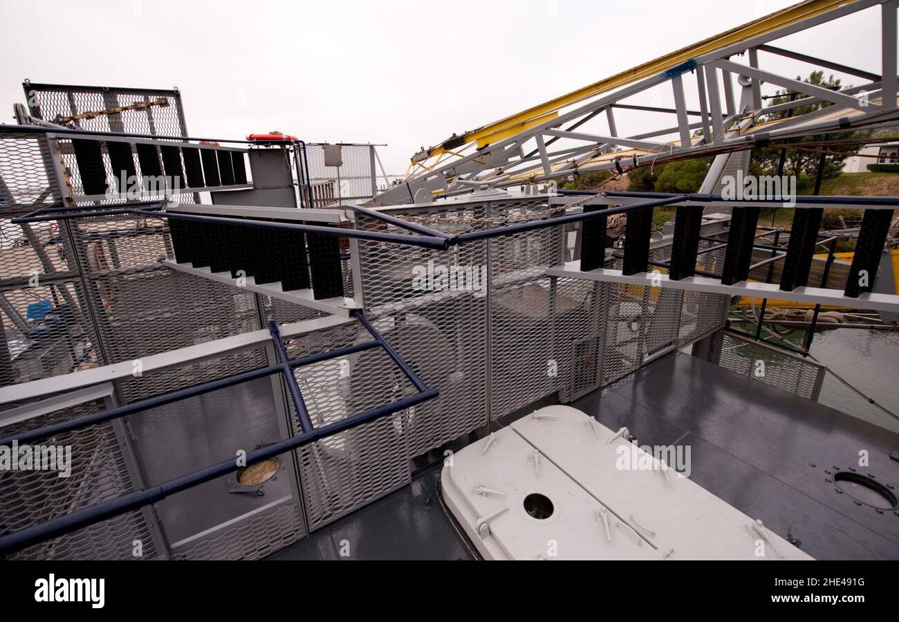 External position hi-res stock photography and images - Alamy