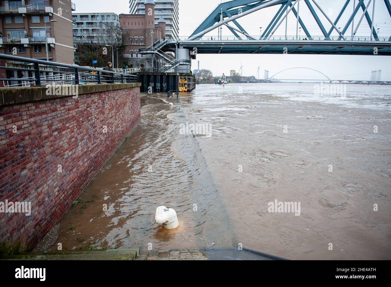 Nijmegen, Netherlands. 08th Jan, 2022. A view of a waalkade in high ...