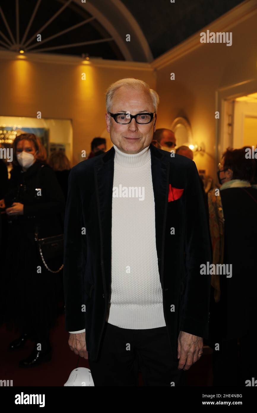 Hans-Jürgen Schatz bei der Premiere des Theaterstück 'Rent A Friend' im ...