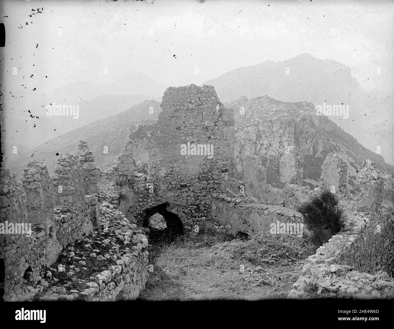 Ruïnes del Castell del Rei, a Pollença (AFCEC RIBASV C 2680 Stock Photo ...