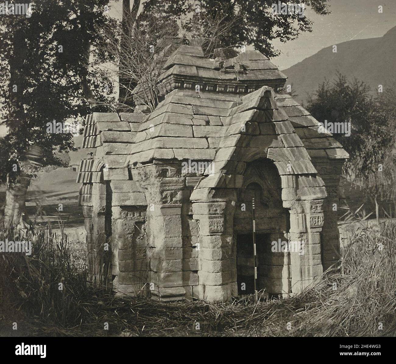 Pandrethan temple hi-res stock photography and images - Alamy