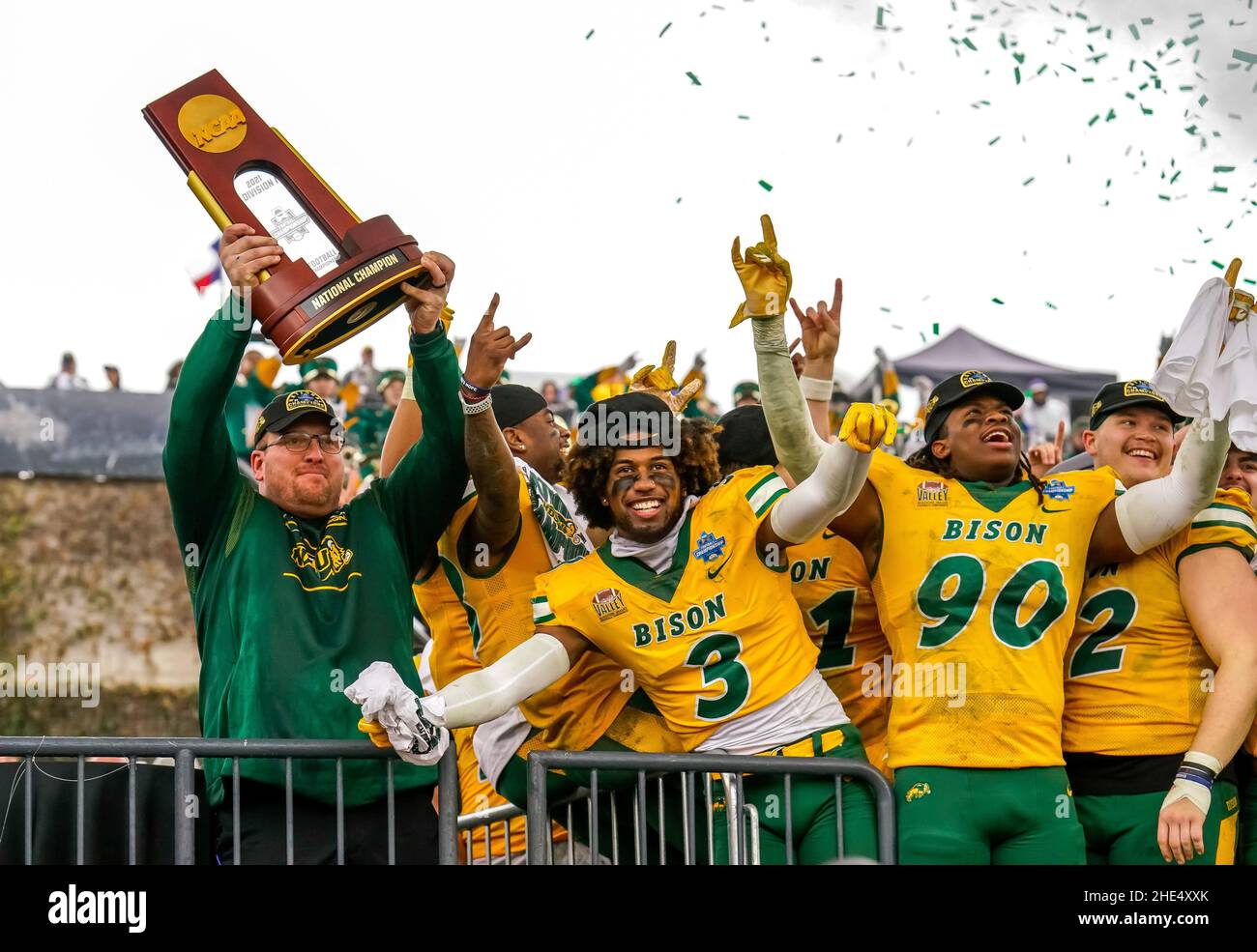 January 8, 2022: January 8, 2022 Frisco, Texas, U.S.A: NDSU celebrates ...
