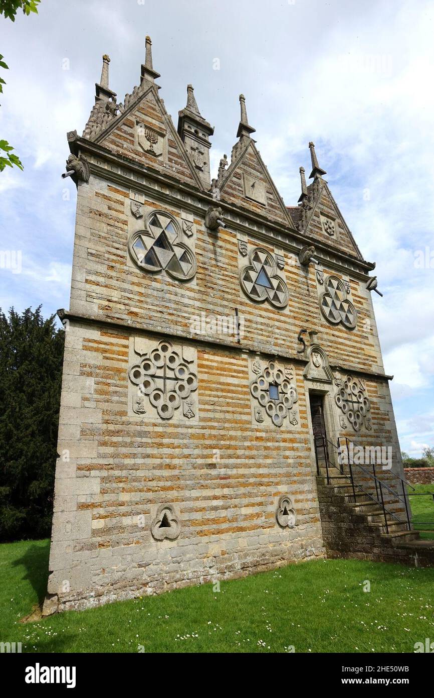 Rushton triangular lodge northamptonshire hi-res stock photography and ...