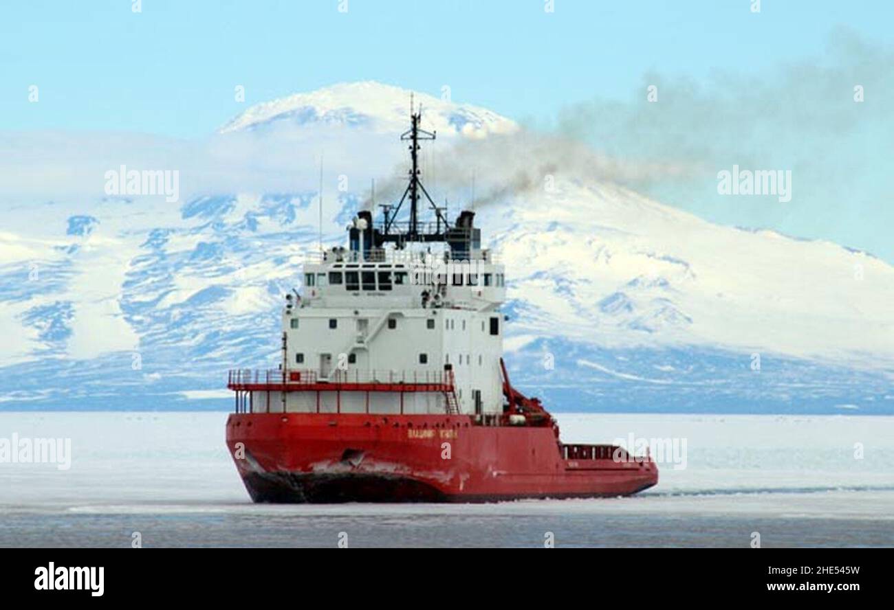 Russian icebreaker Vladimir Ignatyuk Stock Photo - Alamy