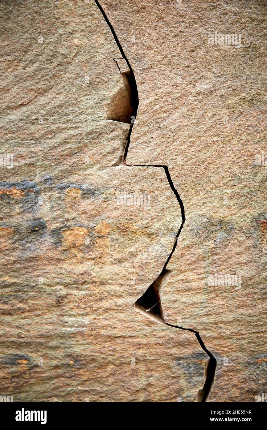 Stone facing hi-res stock photography and images - Alamy