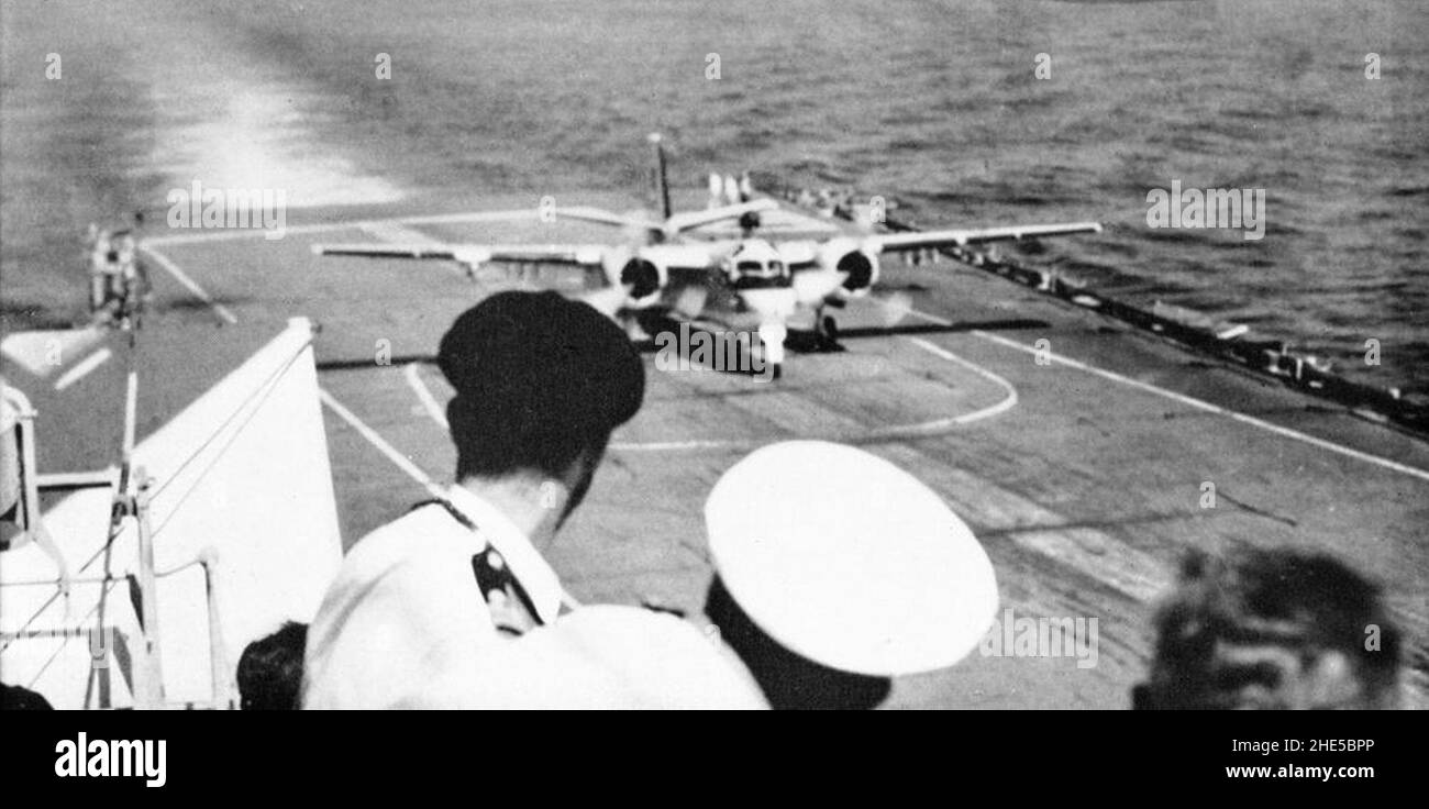 S2F-1 Tracker of VS-21 on HMS Bulwark (R08) in 1958 Stock Photo - Alamy