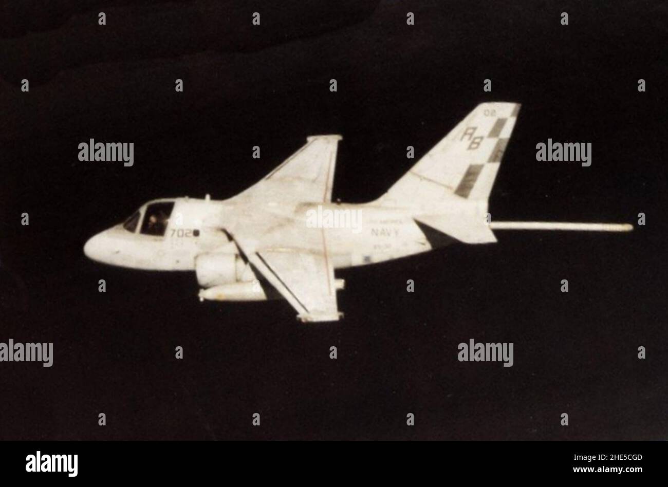 S-3B Viking of VS-32 in flight in 1991 Stock Photo - Alamy