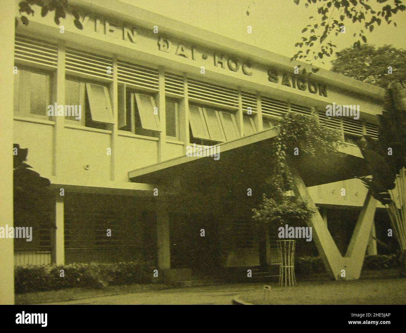 University of saigon hi-res stock photography and images - Alamy