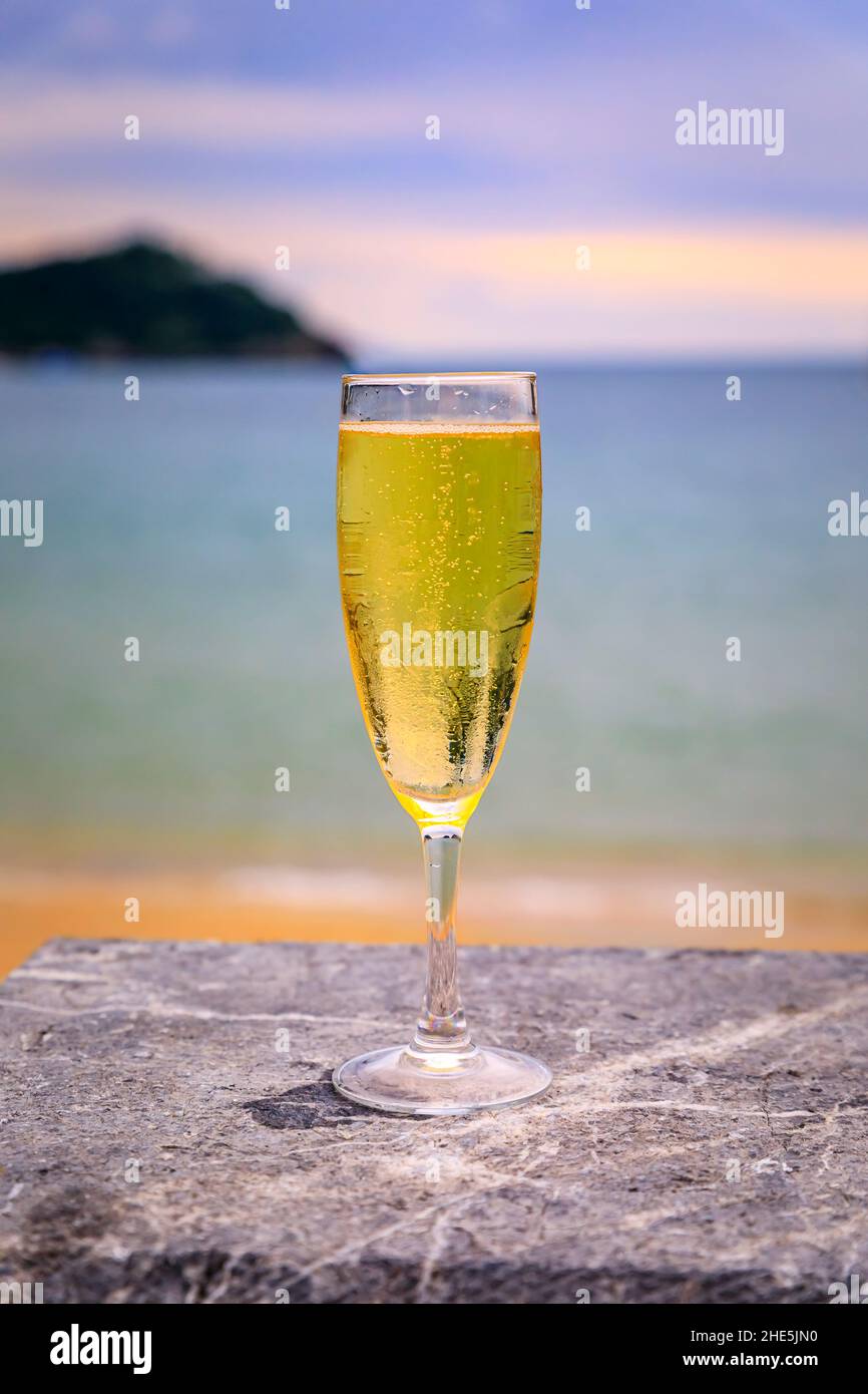Cava wine hi-res stock photography and images - Alamy