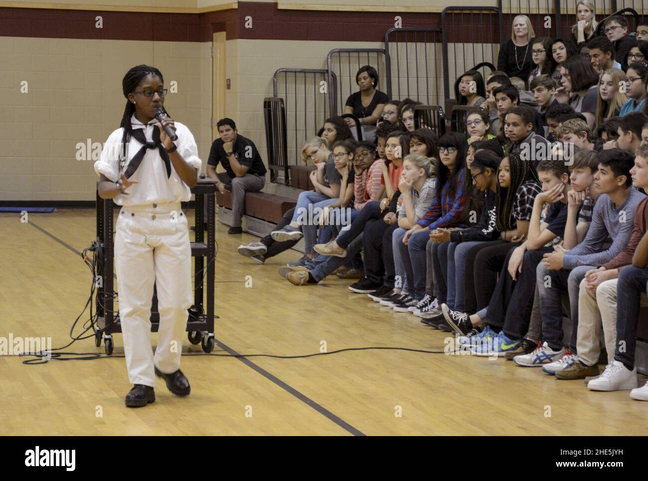 Sailor gives a presentation about ‘Old Ironsides’ to students at Dolph ...
