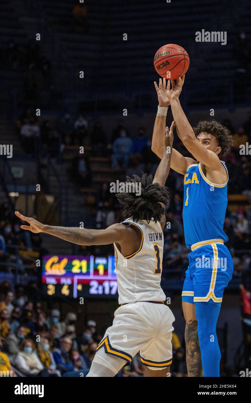 UCLA guard Jules Bernard (1) shoots three point basket against ...