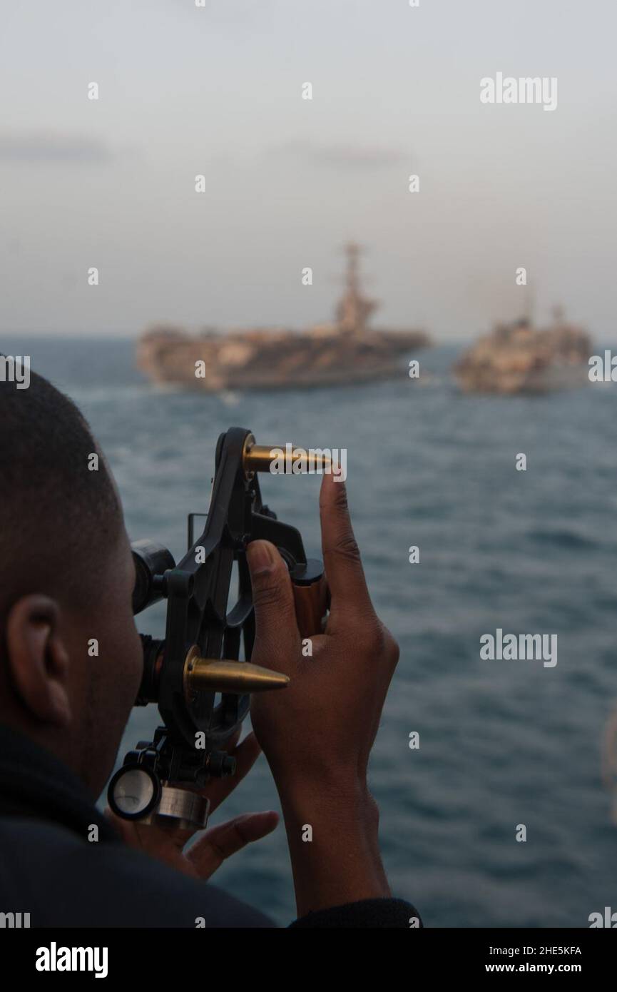 Sailor uses stadimeter during replenishment at sea (8370939796 Stock ...