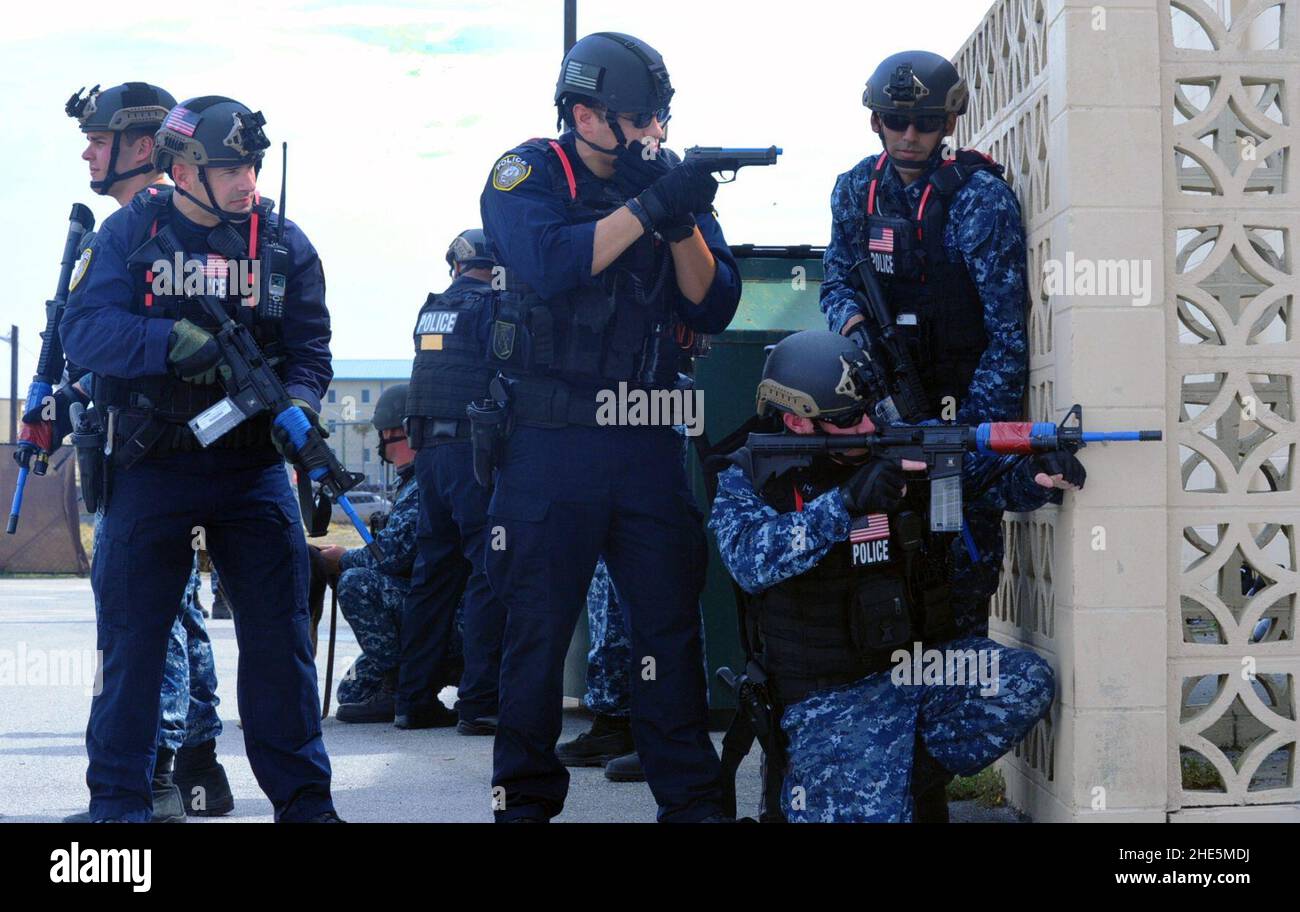 Anti terrorism exercise hi-res stock photography and images - Alamy