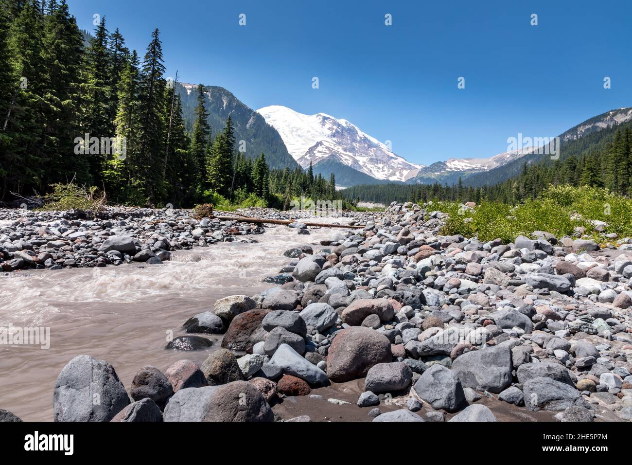 The peak of Mount Rainier in the Mount Rainier National Park behind the ...