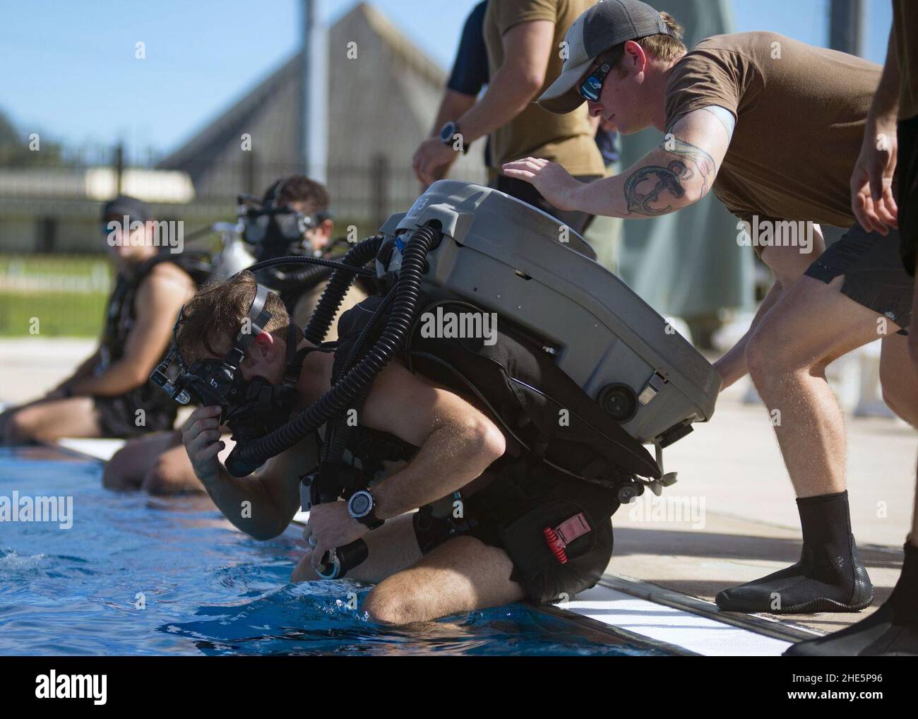 Sailors participate in a closed-circuit rebreather certification course ...