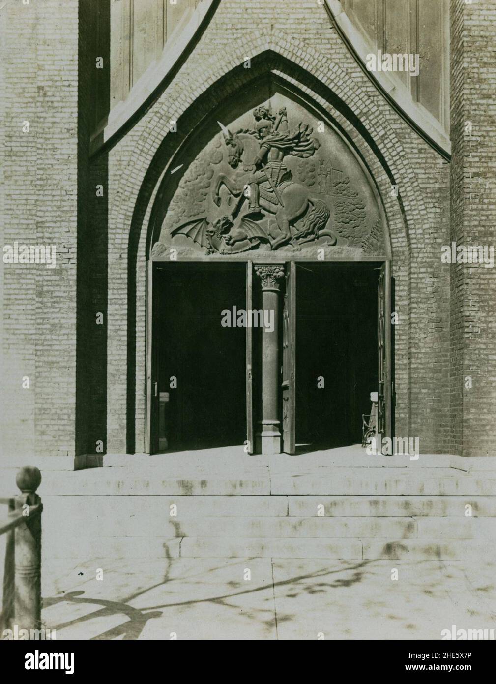 Saint George Lithuanian Church, Chicago, 1913 Stock Photo - Alamy