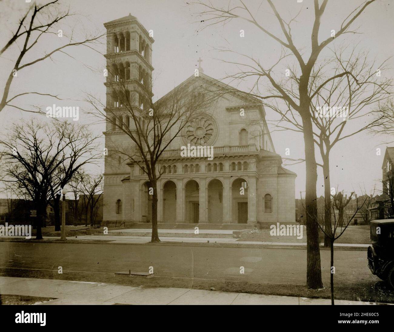 Saint Mary of the Lake Church, Chicago, 1913 Stock Photo - Alamy