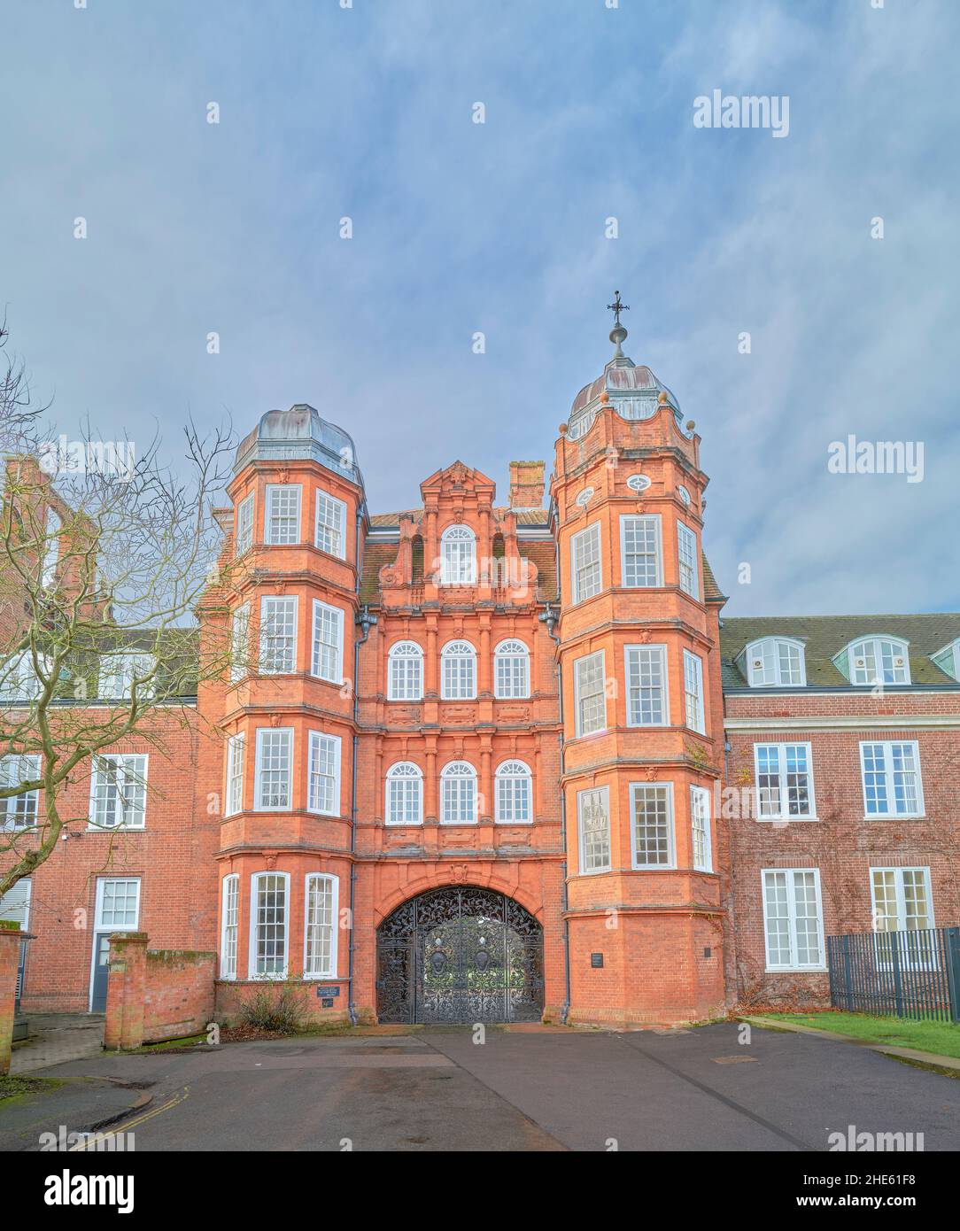 Newnhan hi-res stock photography and images - Alamy