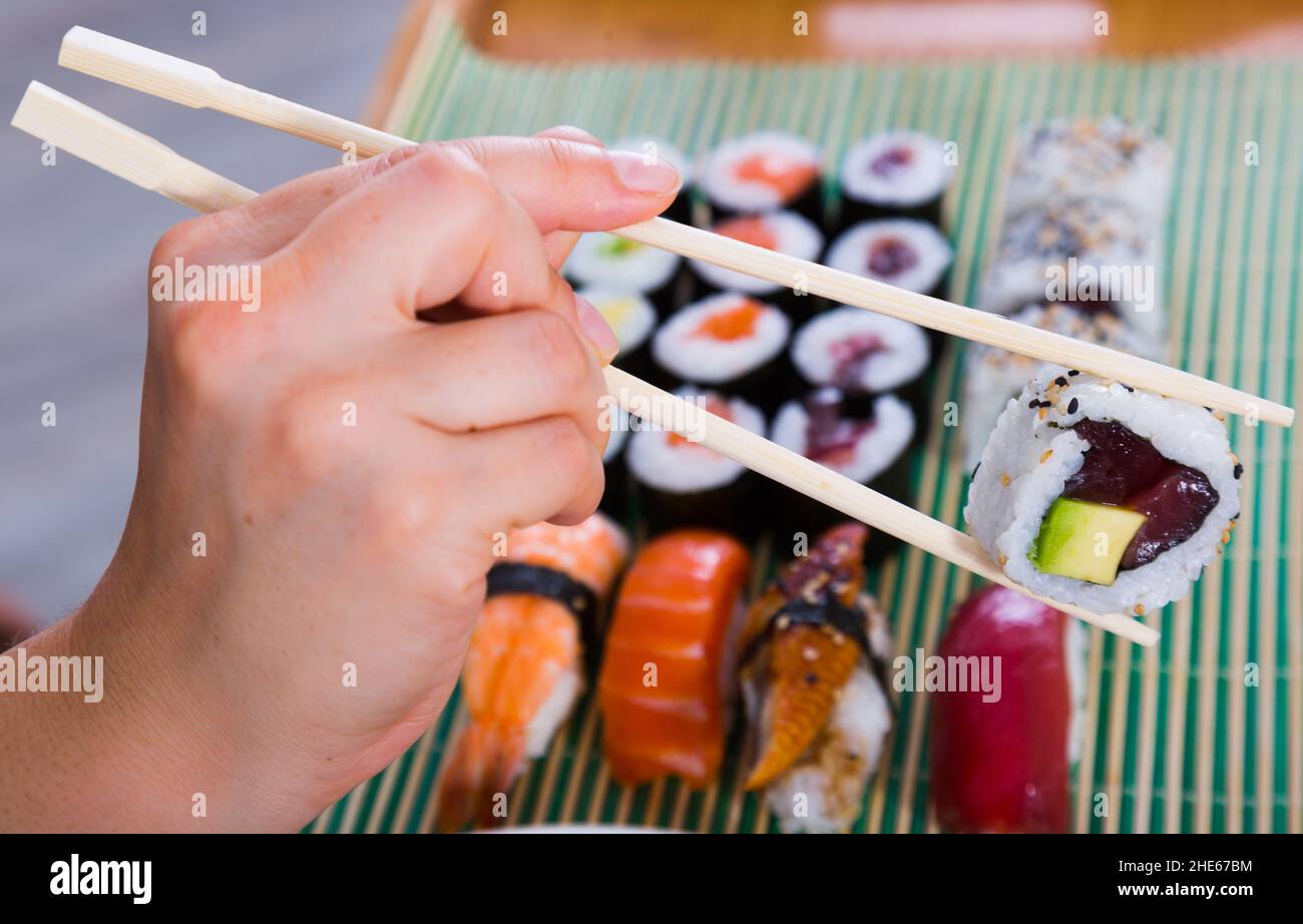 Sushi set in restaurant Stock Photo - Alamy