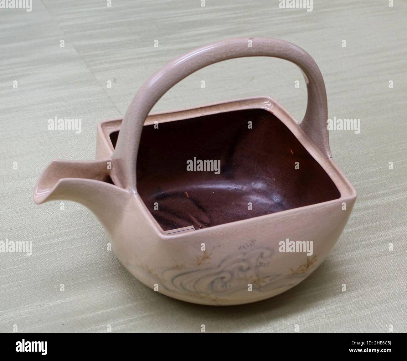 Sake ewer with Tatsuta river and maple leaf design, Kyoto ware ...