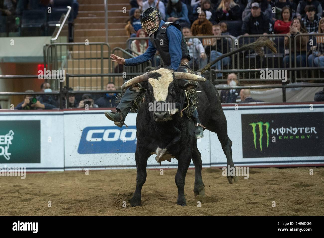 New York, NY - January 8, 2022: Kyler Oliver of Roy, Utah rides a bull ...
