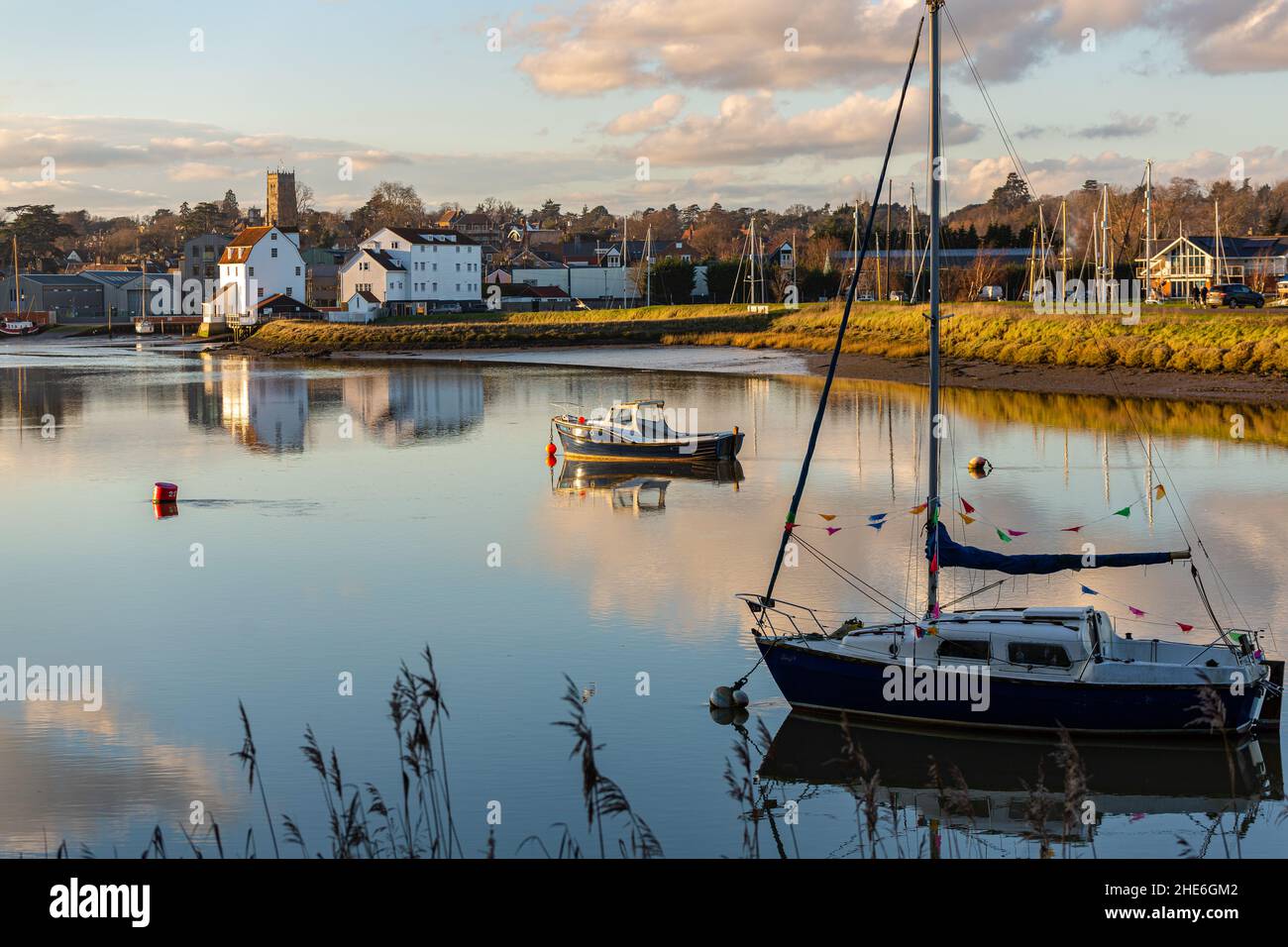 Woodbridge Tide Mill in Woodbridge, Suffolk, on the banks of the River ...