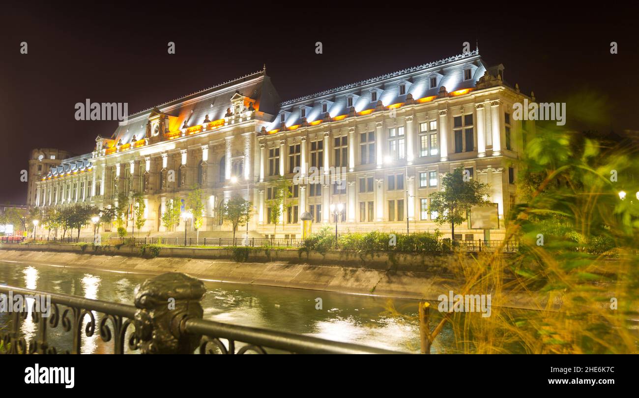 Bucharest palace of justice court hi-res stock photography and images ...