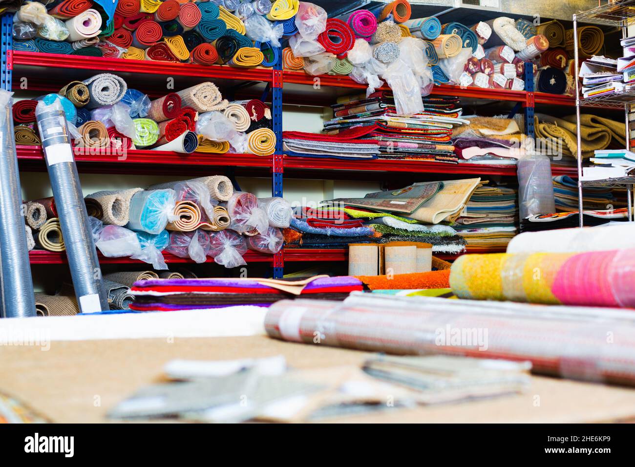 Shelf samples hi-res stock photography and images - Alamy