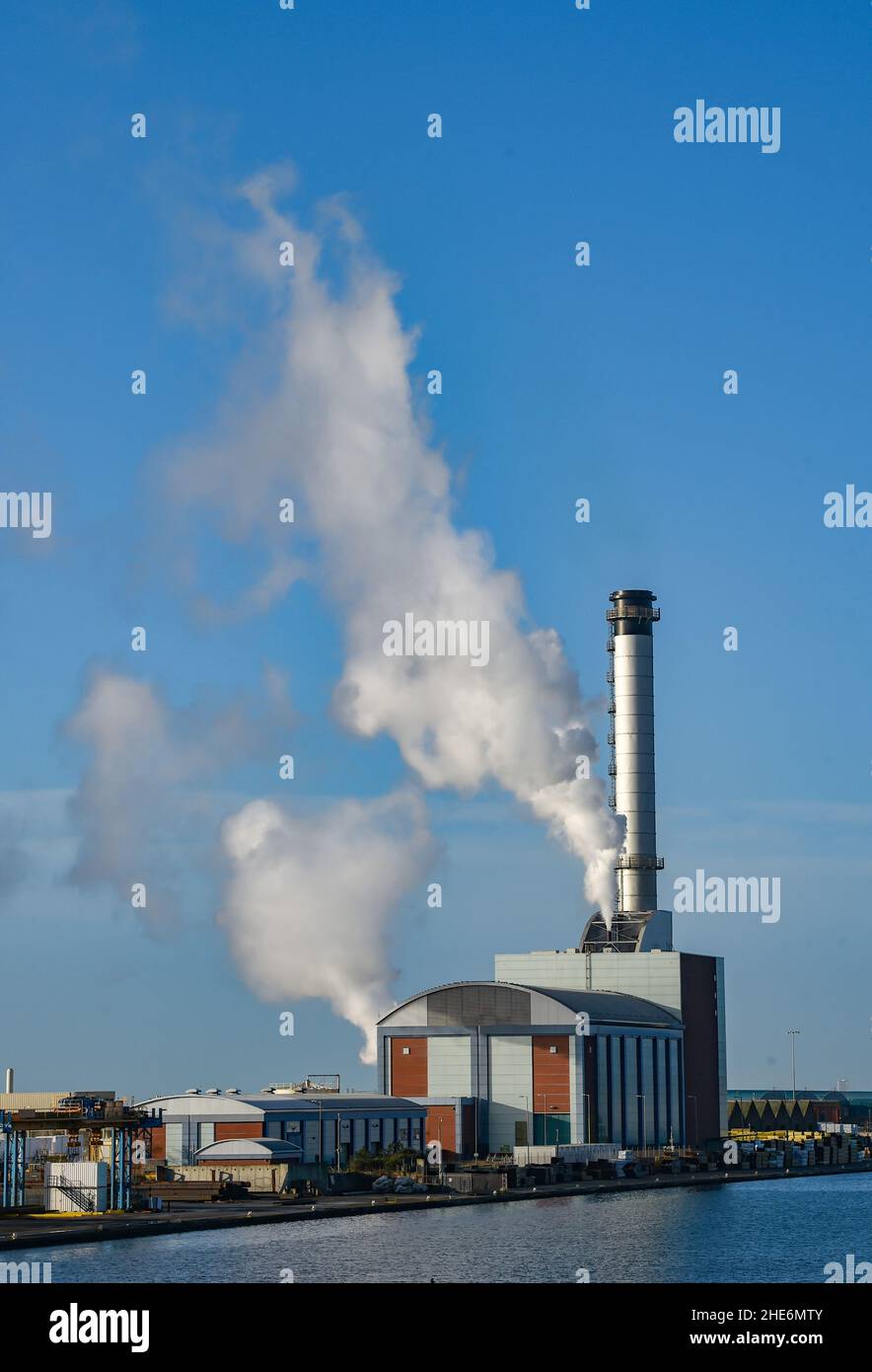 Power stations uk hi-res stock photography and images - Alamy