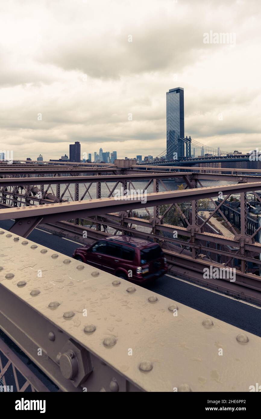 Bridge architecture vertical daytime hi-res stock photography and ...