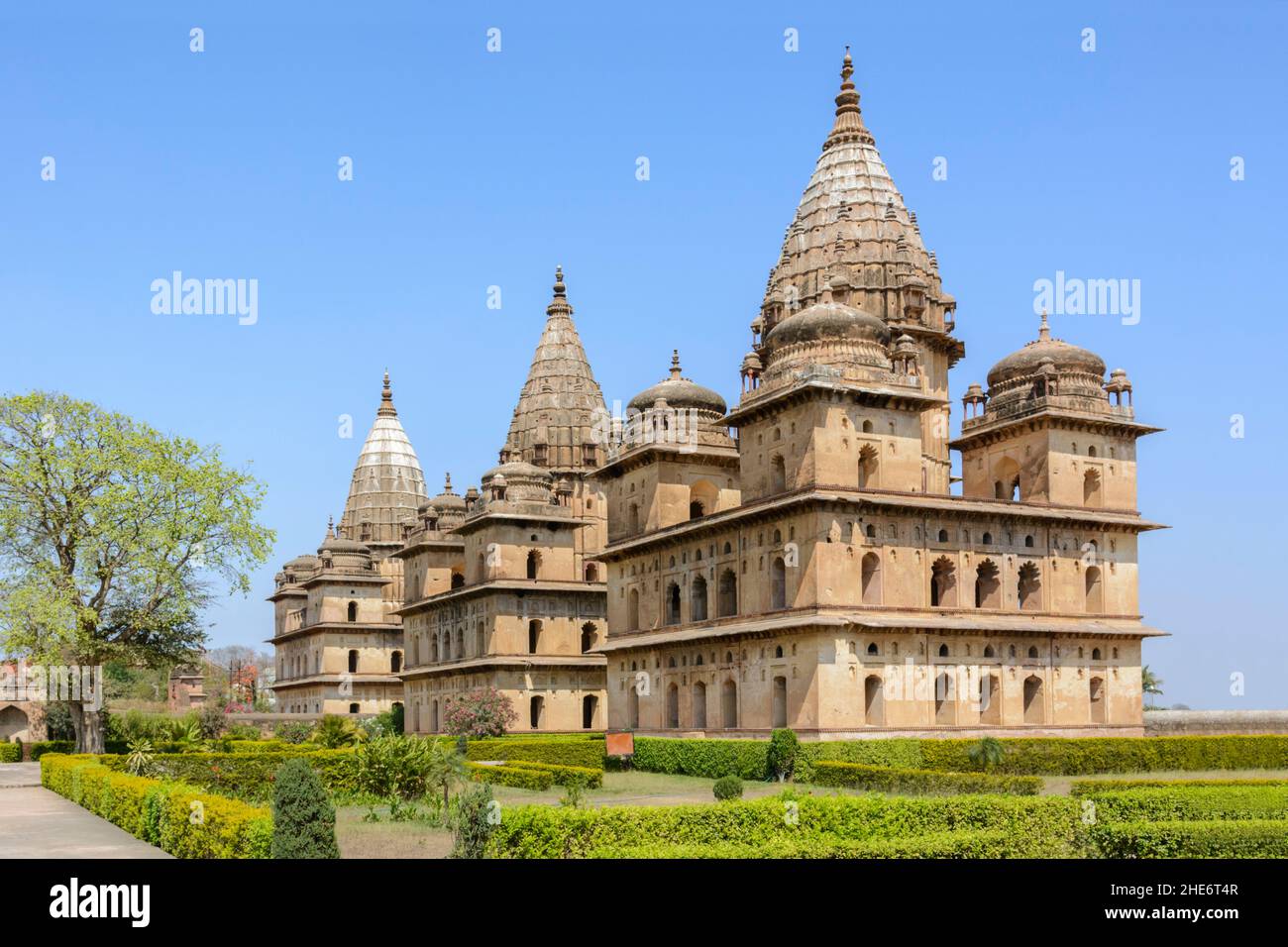 Royal chhatris hi-res stock photography and images - Alamy
