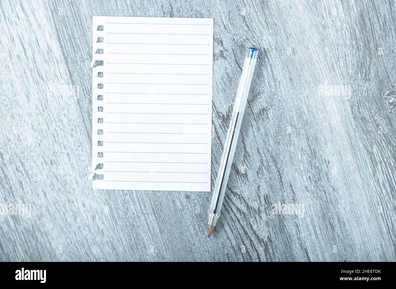 Torn paper page with writing hi-res stock photography and images - Alamy