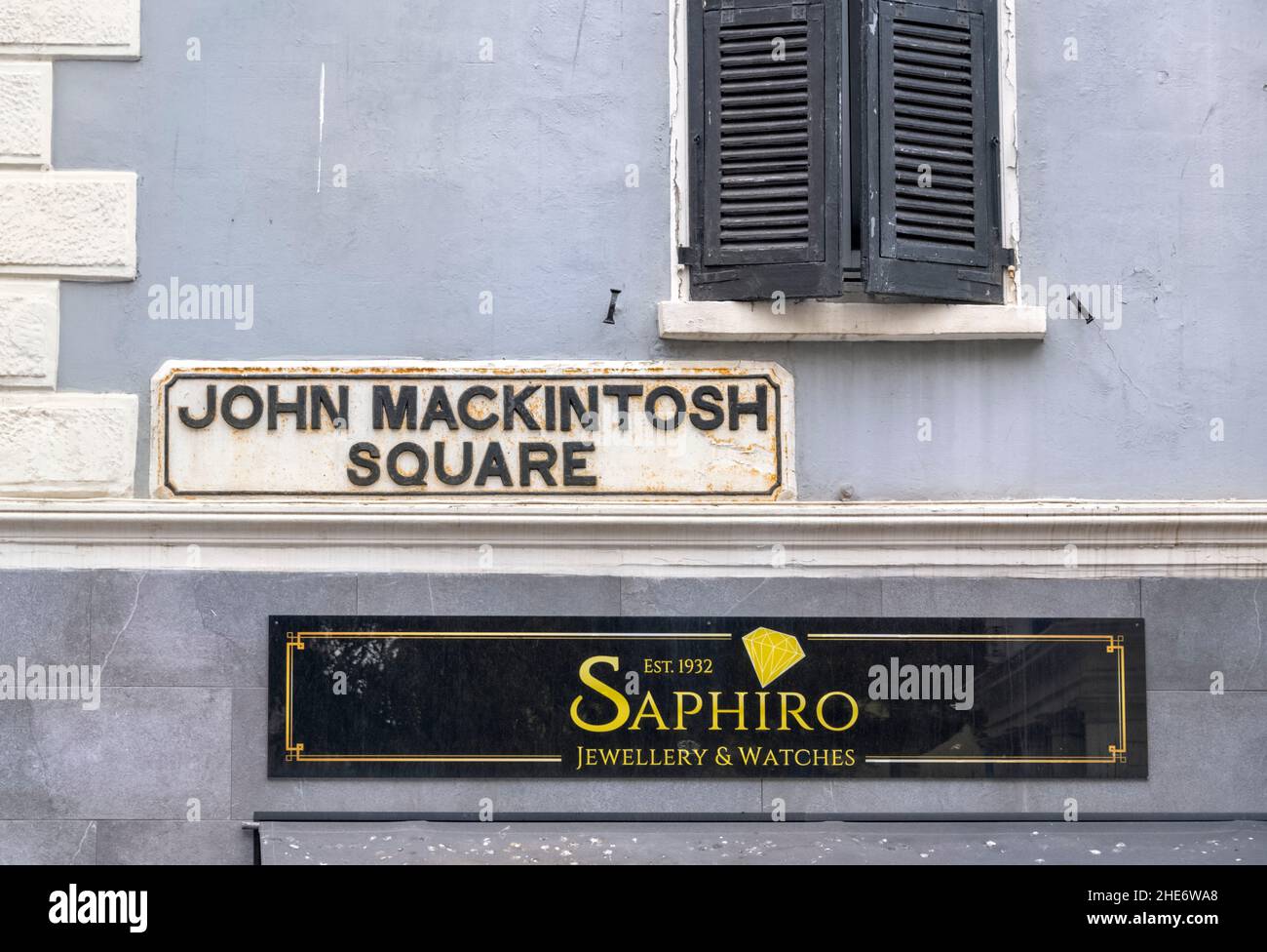 John mackintosh square sign hi-res stock photography and images - Alamy