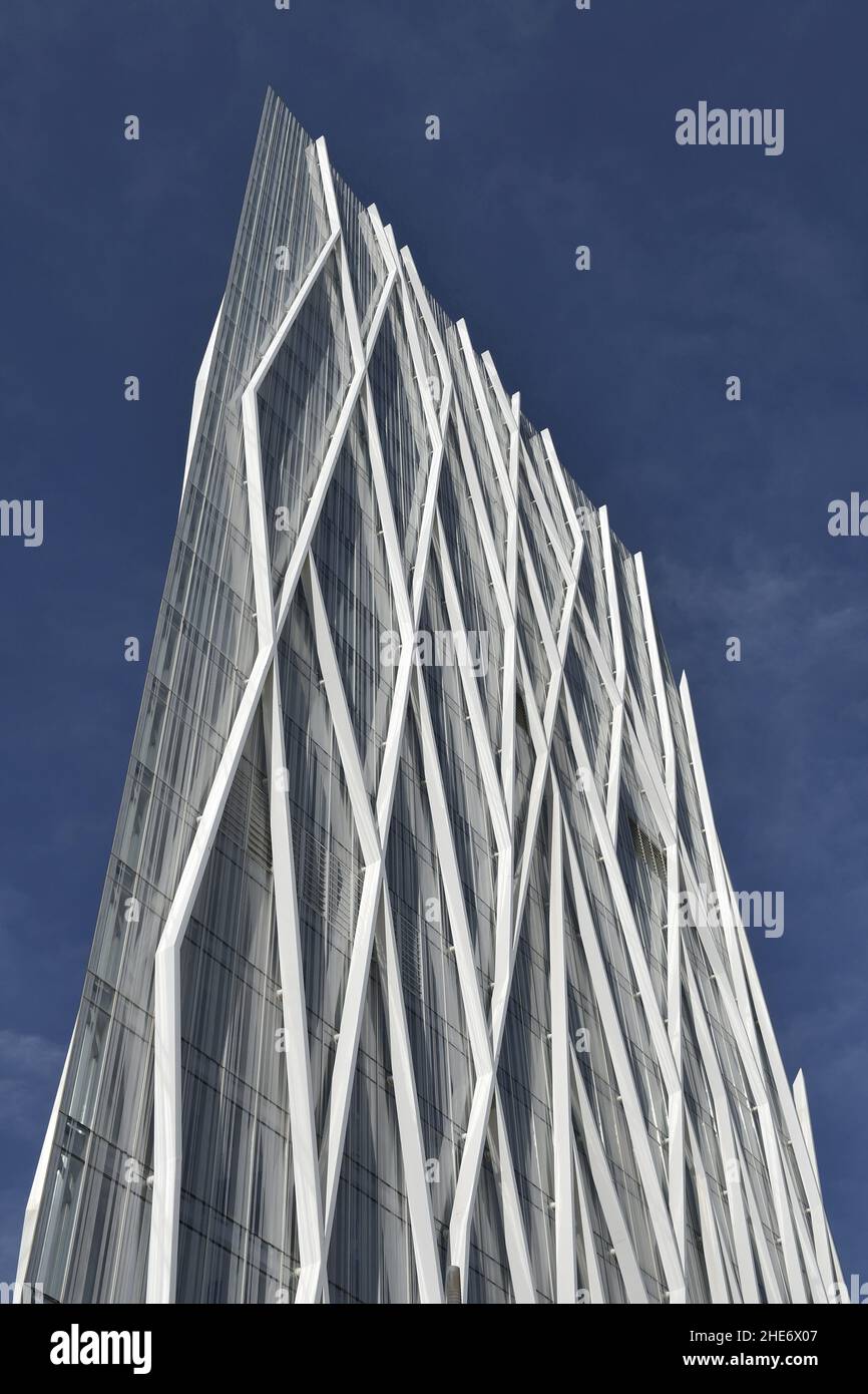 Torre Diagonal Zero Zero - modern glass skyscraper exterior detail ...