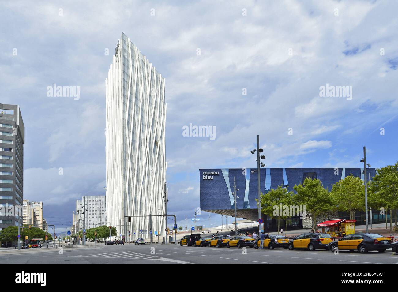 Torre Diagonal Zero Zero skyscraper and Museum Blau - modern landmark ...