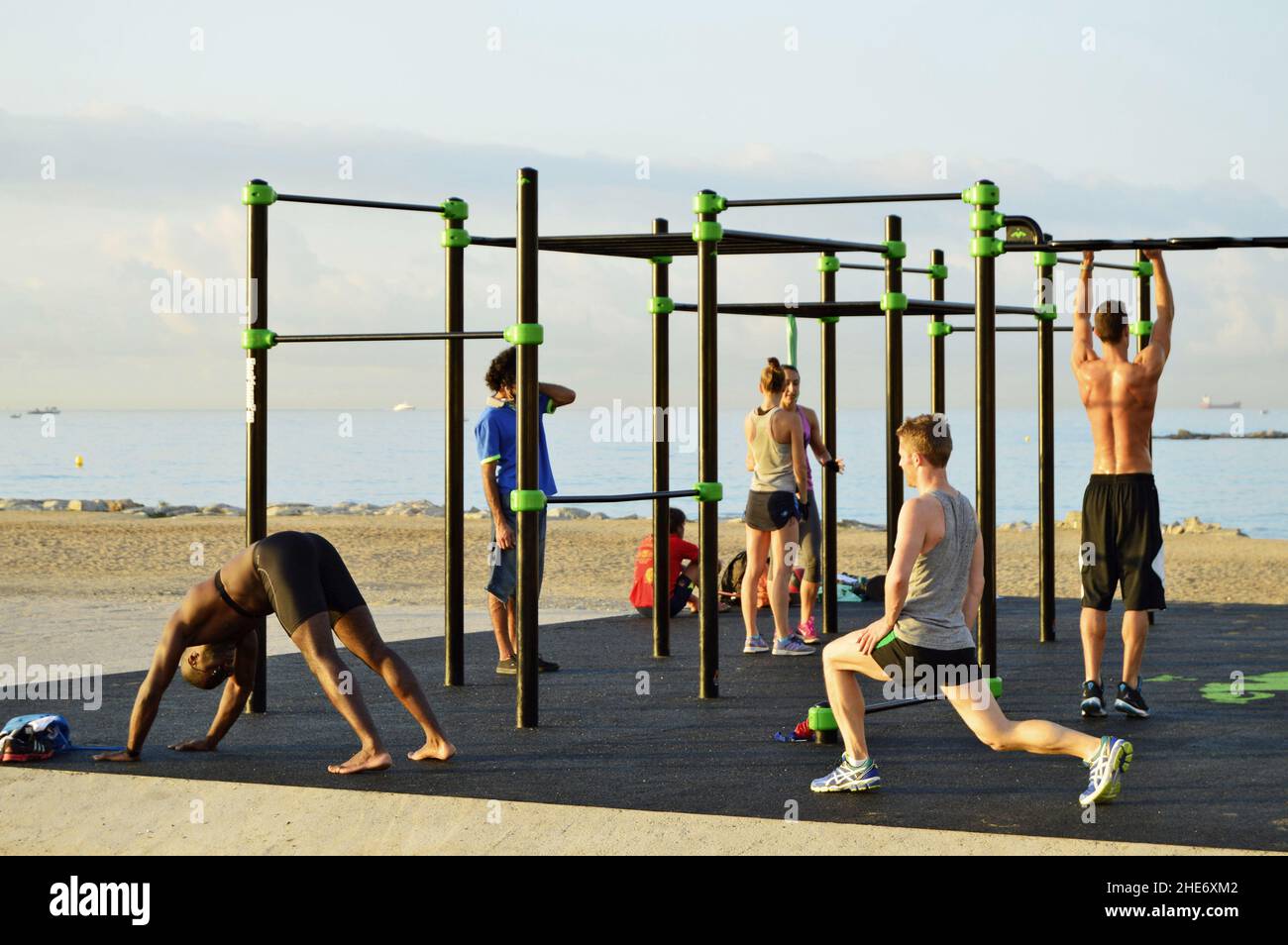 Calisthenics beach hi-res stock photography and images - Alamy