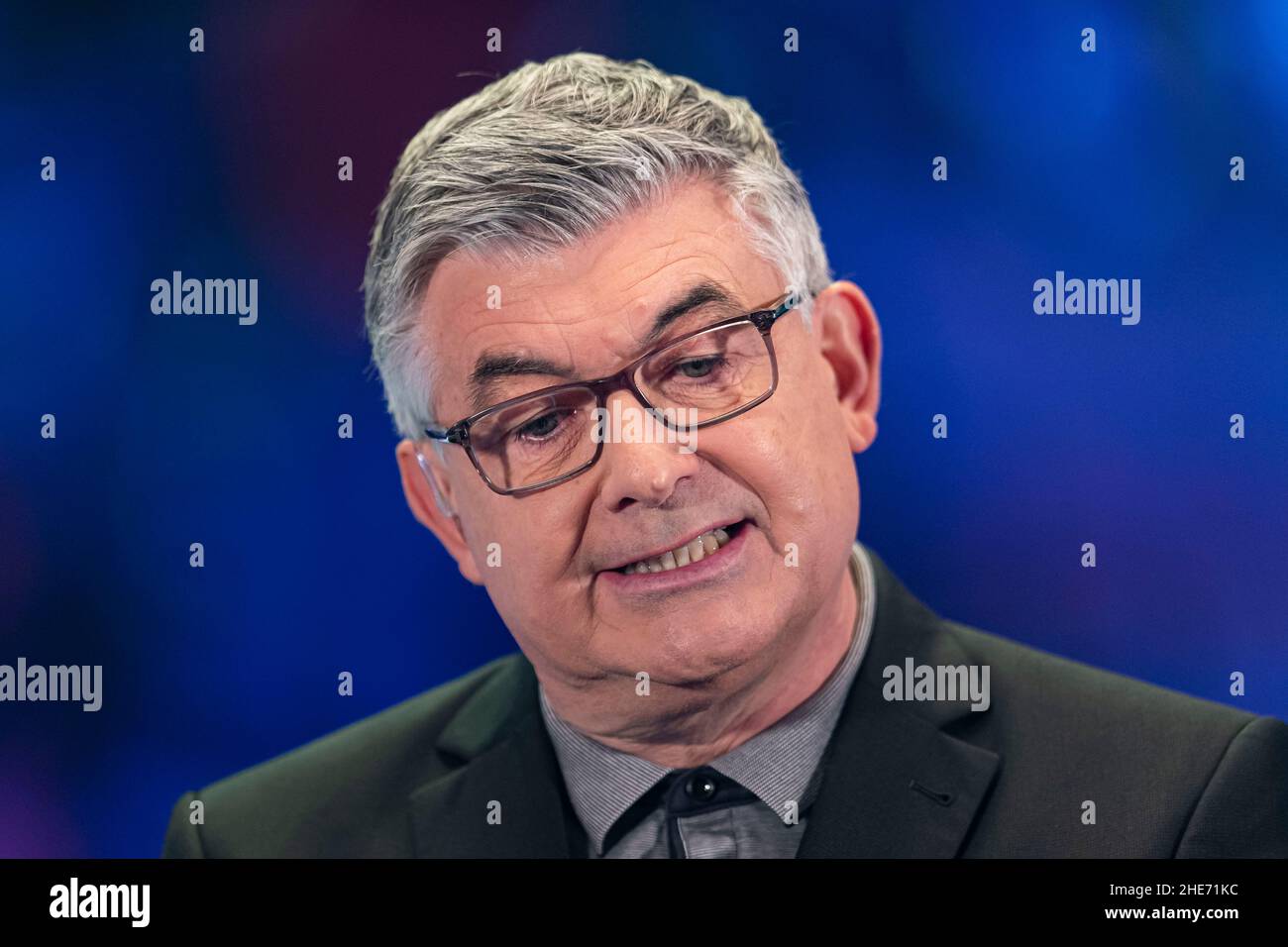 Rake in money hi-res stock photography and images - Alamy