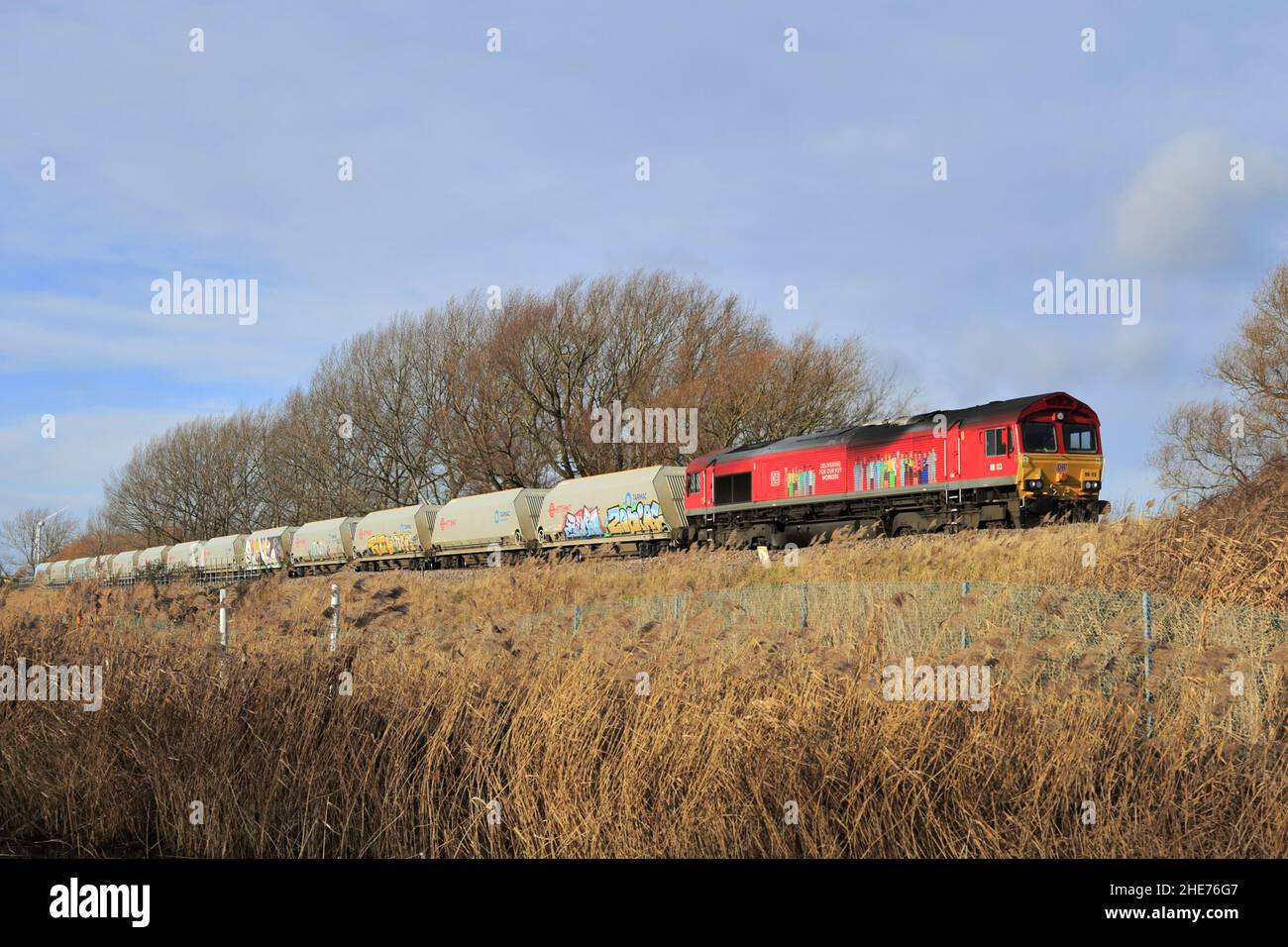 Dc rail freight trains hi-res stock photography and images - Alamy