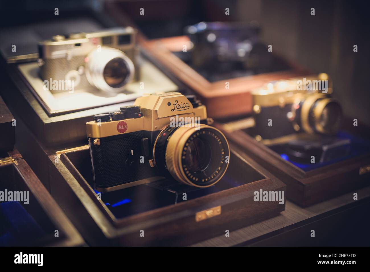 Leica color photography hi-res stock photography and images - Alamy